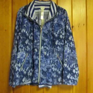 Chico's | Jackets & Coats | Nwt Reversible Chico Zenergy Jacket Sz 2 ...